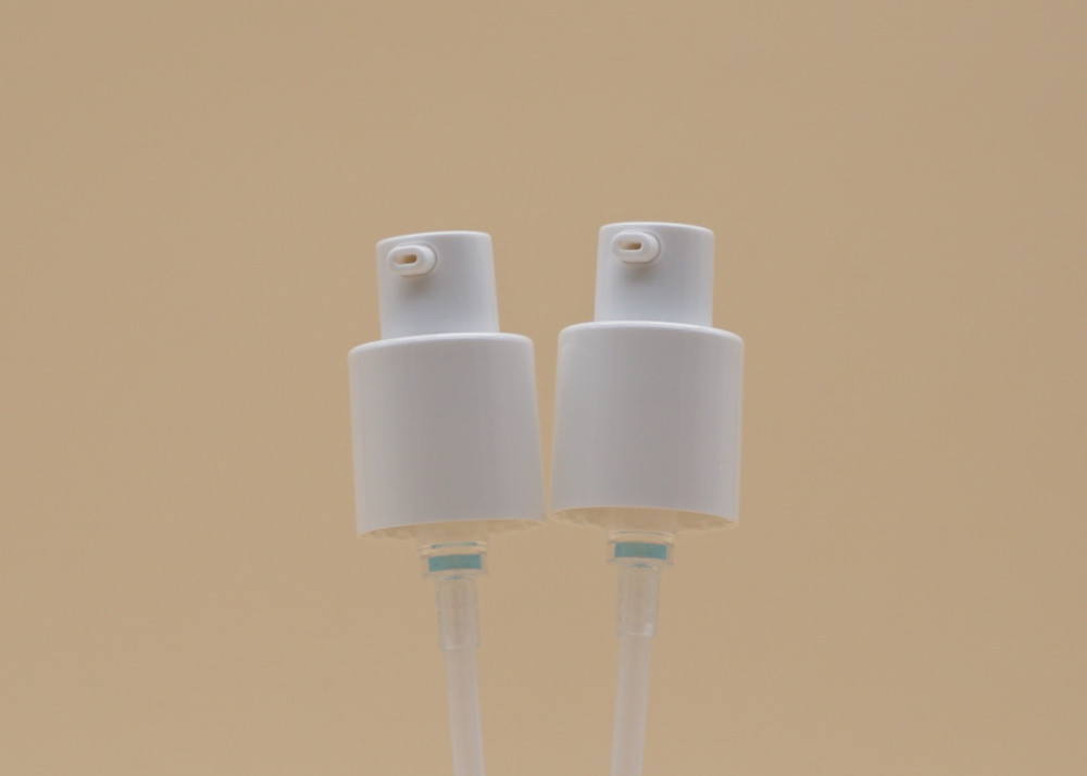 18 / 415 Serum Cosmetic Treatment Pumps Lightweight Customized Tube Length